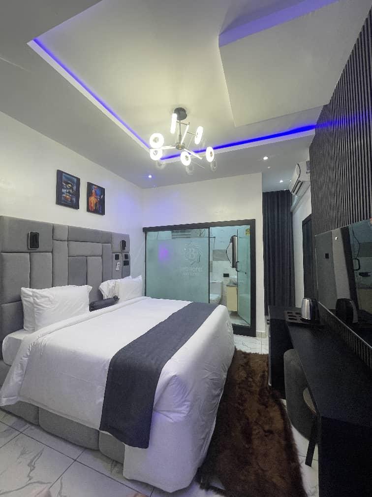 Room 308 Executive Deluxe